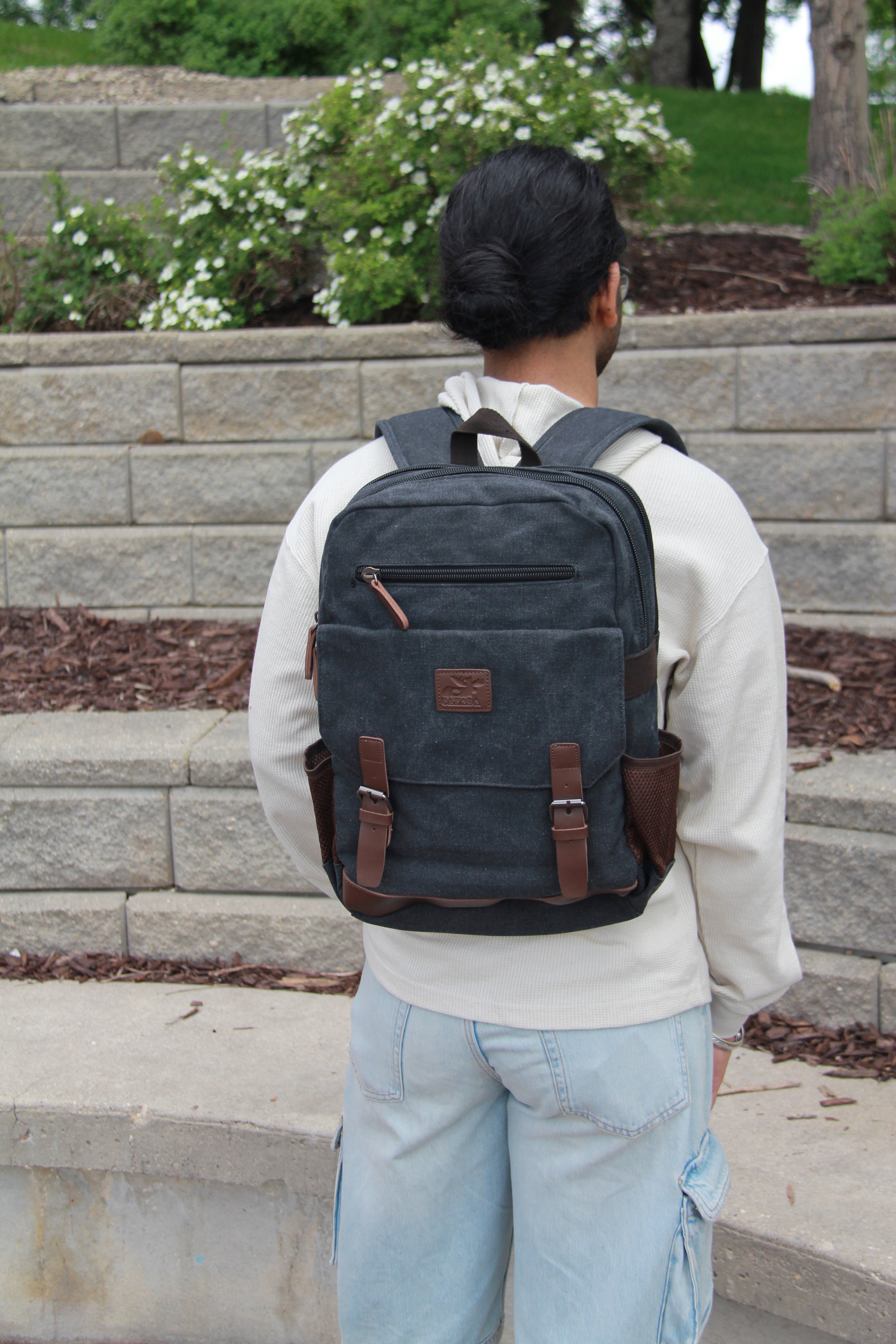 CANVAS BACKPACK – Oh Canada WPG